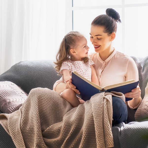 Why Reading Aloud to Your Child is So Important - Reading.com