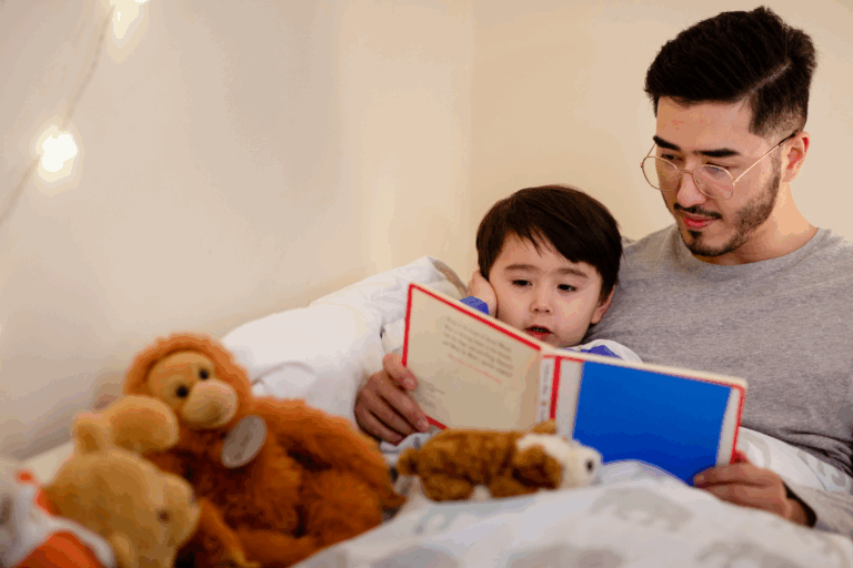 8 Ideas for Bedtime Reading Routines - Teach Your Child To Read Early ...